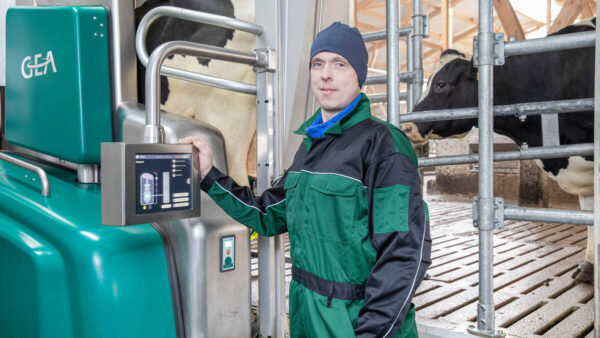 GAE DairyRobot R9500